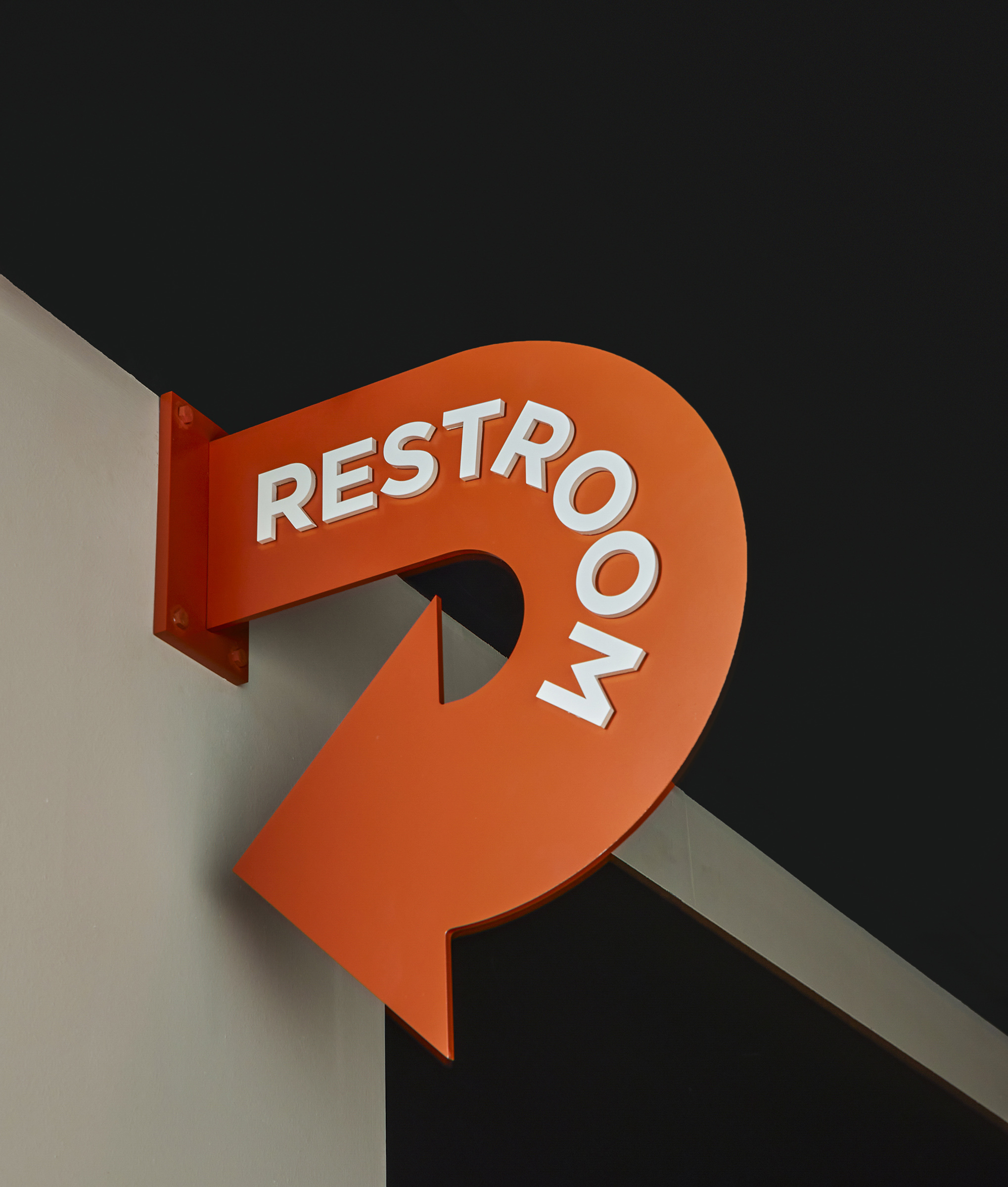 Kindling Cookout & Cocktails, Bar-Restaurant Interior Design - KTGY