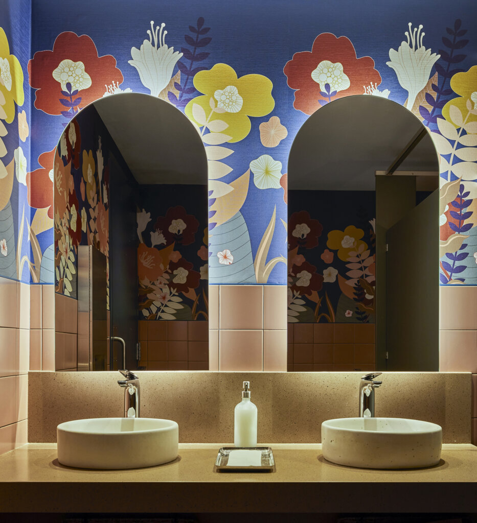 Kindling Cookout & Cocktails, Bar-Restaurant Interior Design - KTGY