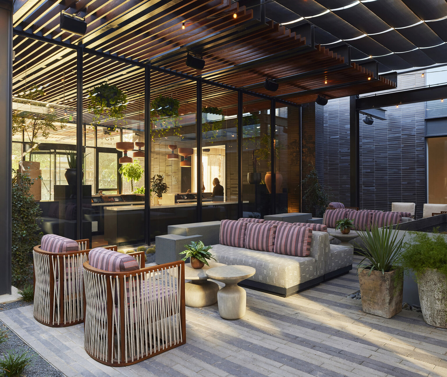 Kimpton Santo | Historic Boutique Hotel Interior Design