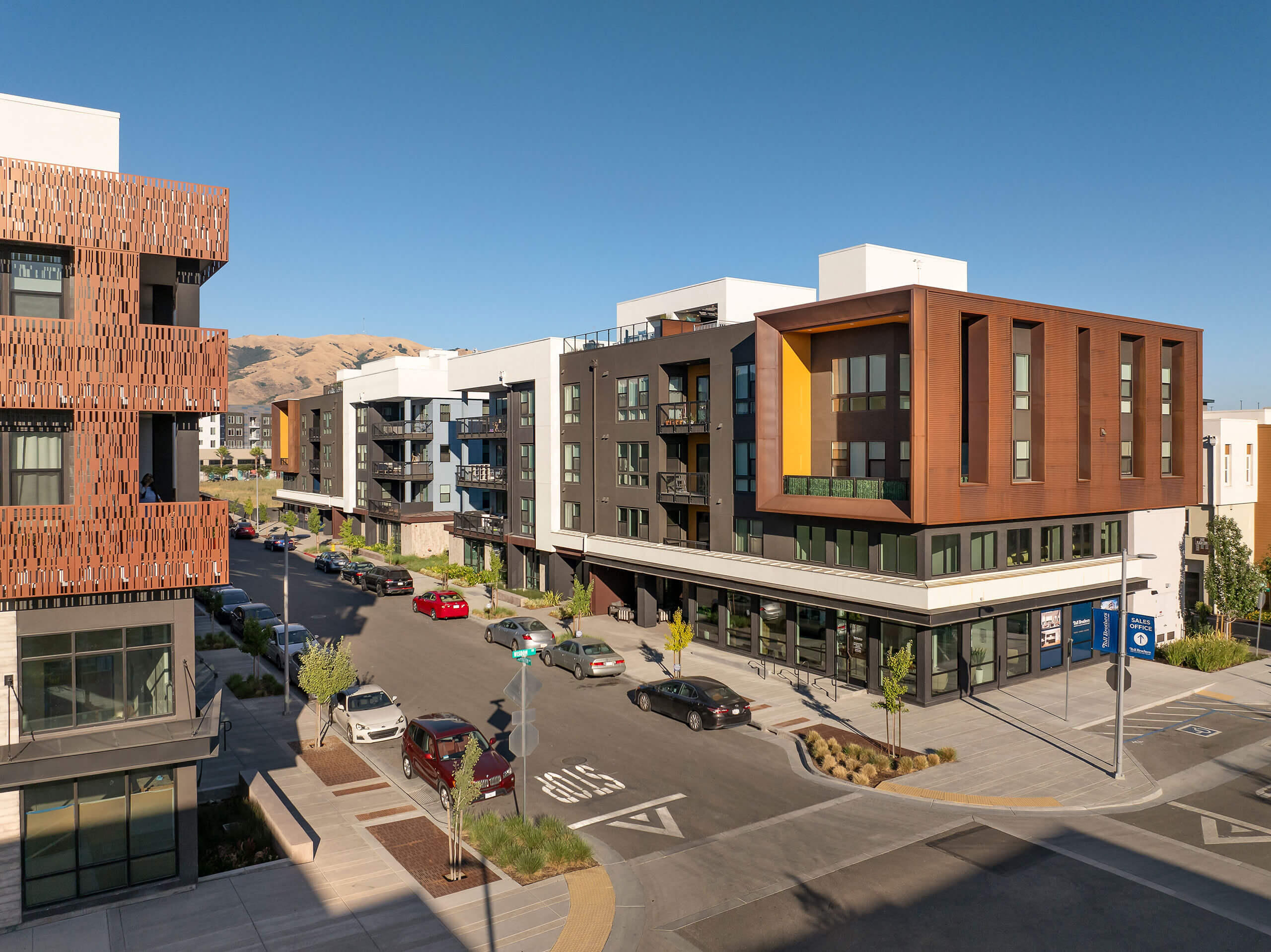 Victoria Station, Metro West | Urban Village Condos by KTGY